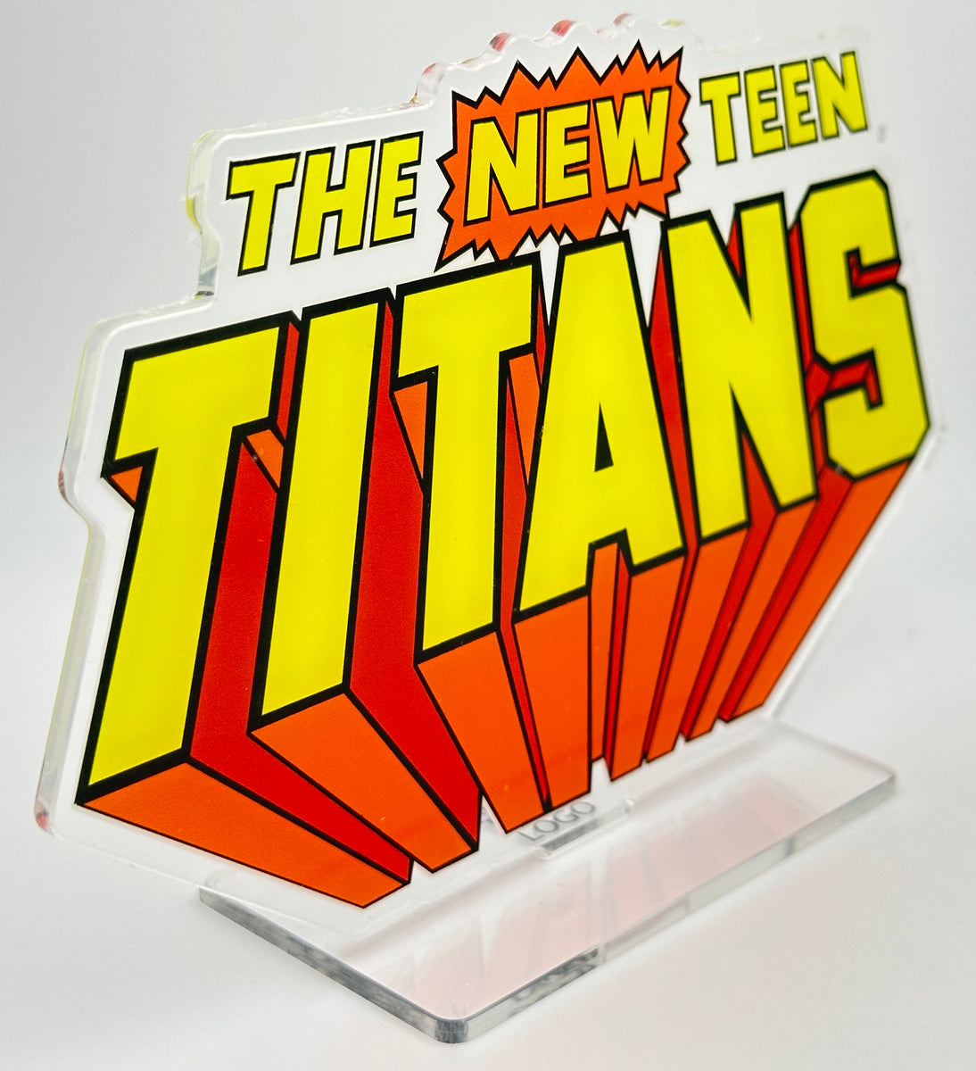 DC COMICS CLASSICS The NEW TEEN TITANS ACRYLIC DISPLAY LOGO #269| PinForce